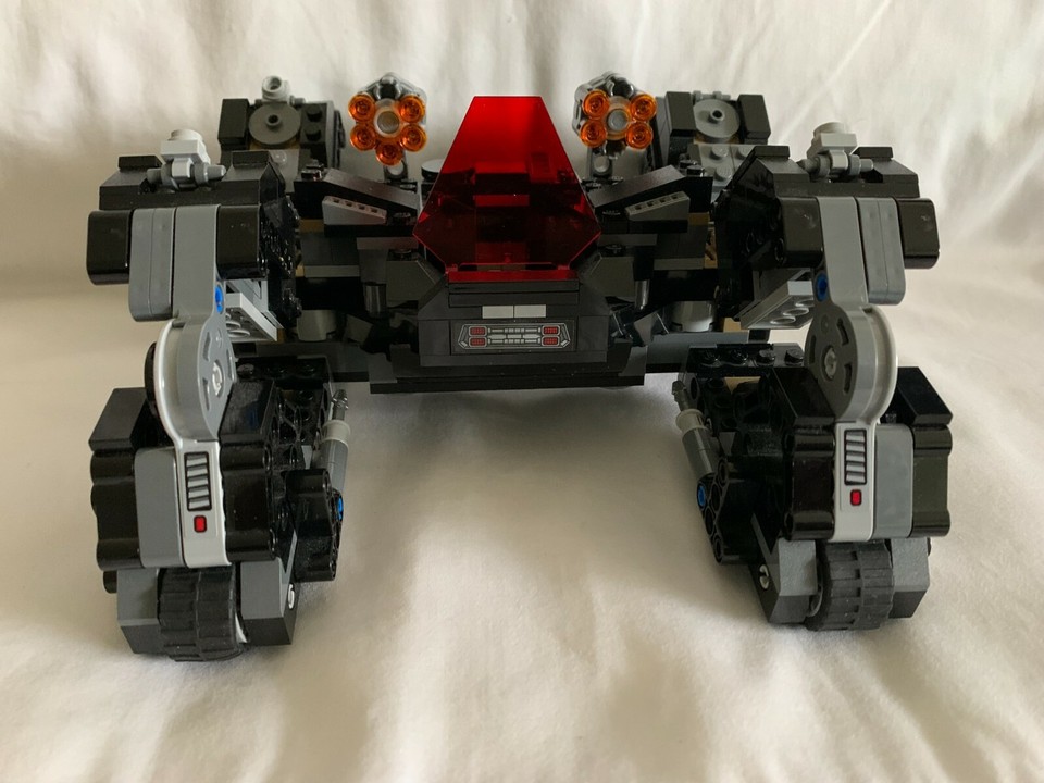 Lego 76086: Knightcrawler Tunnel Attack includes only Knightcrawler | eBay