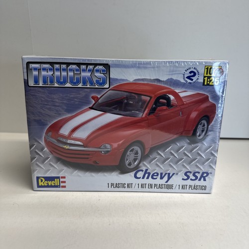 2013 Revell Trucks 1/25 Scale Chevy SSR Model Kit #85-4052 Sealed | eBay