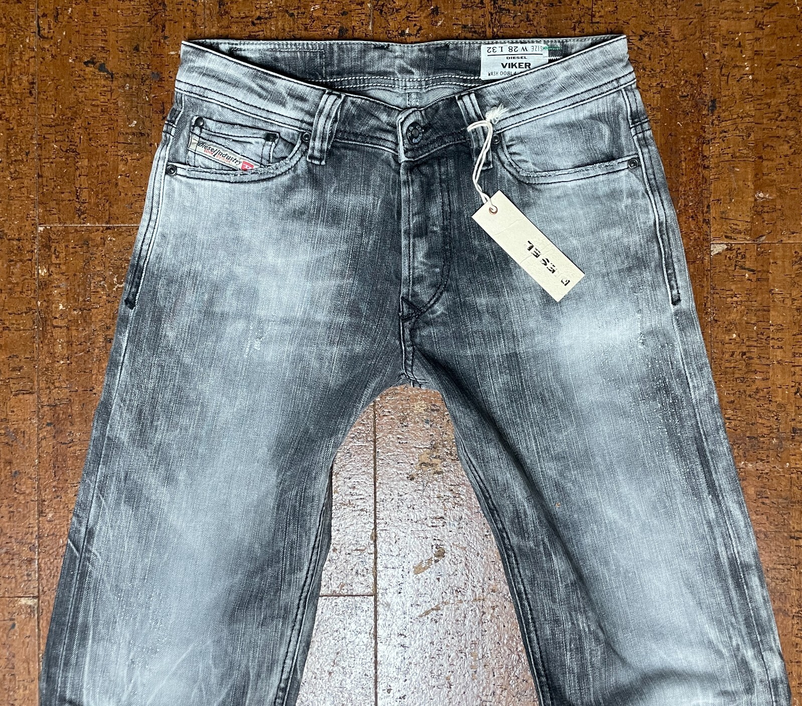 New DIESEL VIKER 8L4_STRETCH Classic Straight Gray Acid Wash Jeans 28/ ...