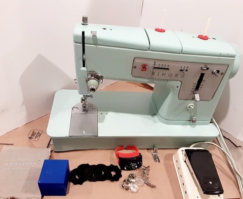 Vintage SINGER Sewing Machine Turquoise model 338 with accessories | eBay