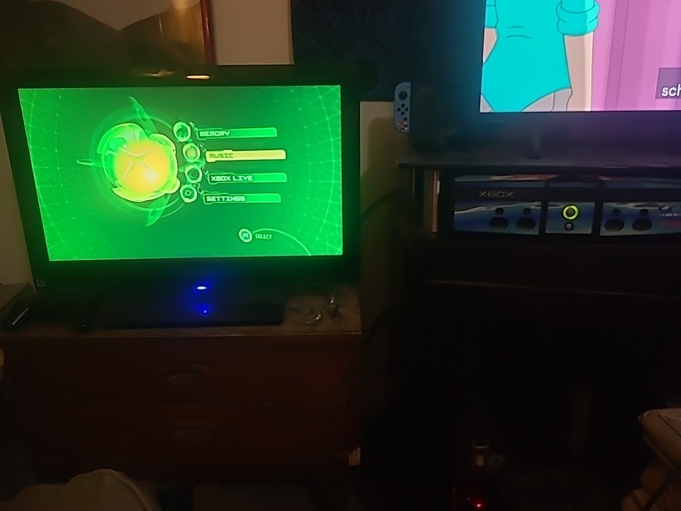 Dead Or Alive Microsoft Original Xbox Console Lot W/ Controllers Games ...