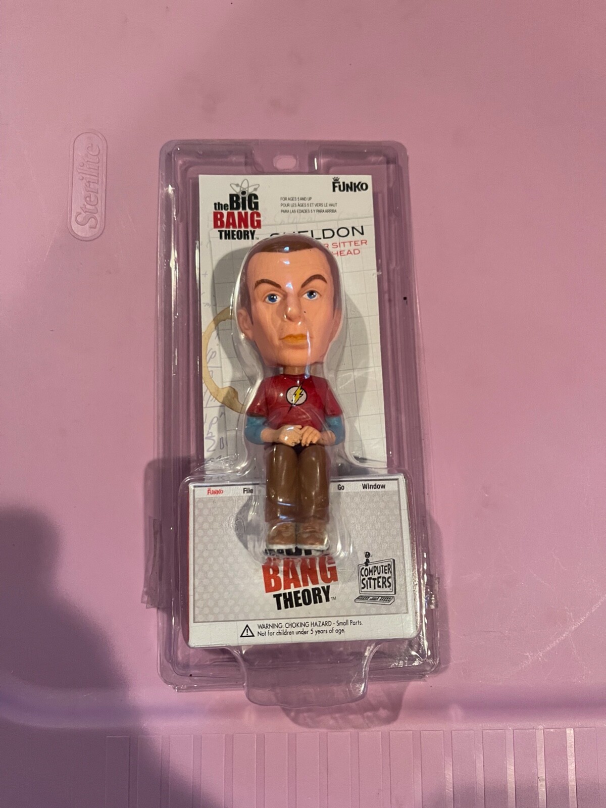 Big Bang Theory Sheldon Computer Sitter Bobblehead Funko 2012 for sale ...