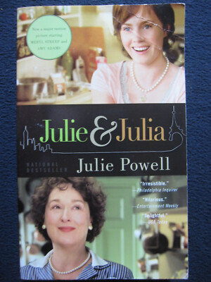 Julie and Julia: My Year of Cooking Dangerously [Paperback] Powell ...