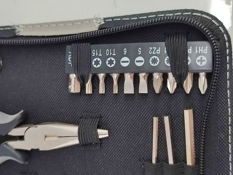 Handy Tool Combined Set Household Multi-function 22 Hardware Tool Set ...