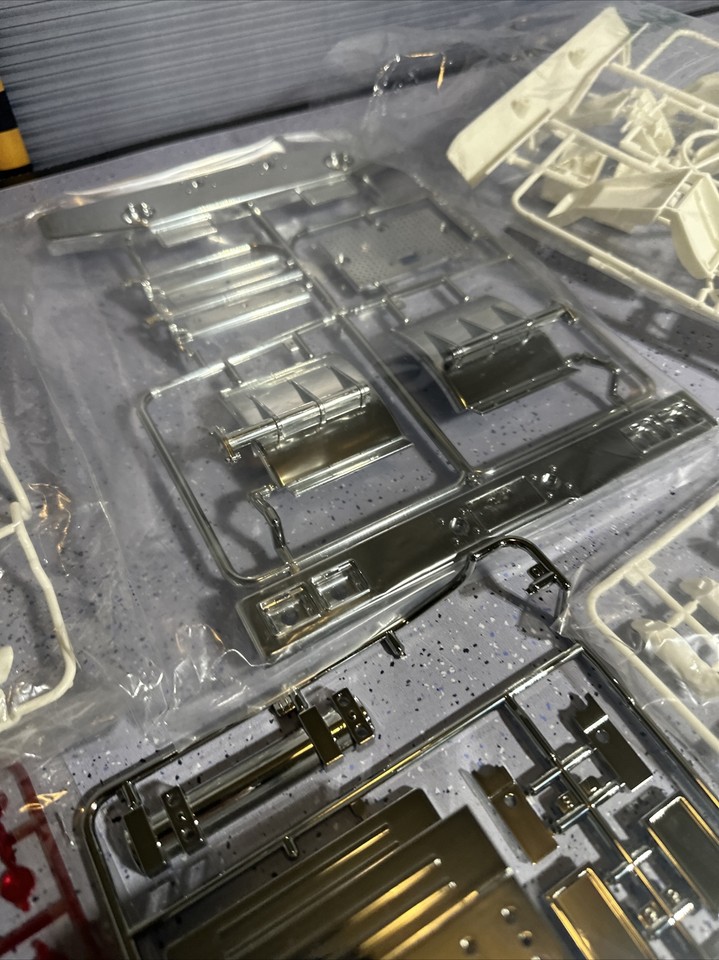 1/14 Tamiya Grand King Globe Knight hauler Spare Parts Lot | eBay