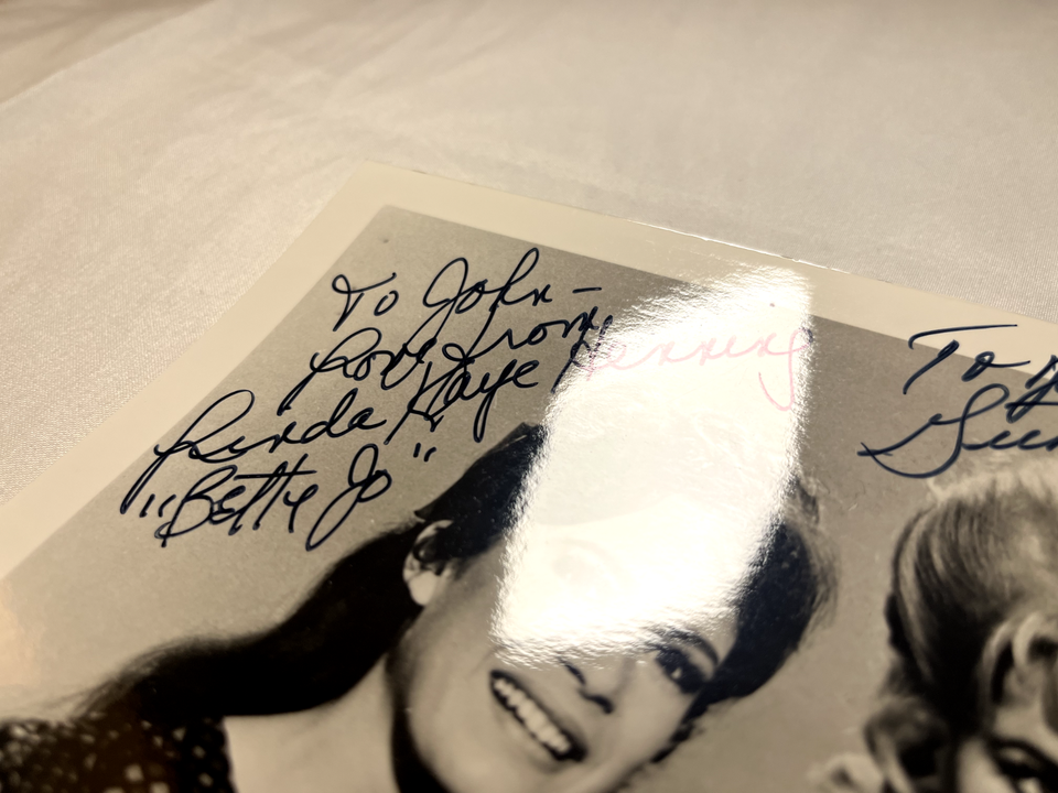 PETTICOAT JUNCTION GIRLS/CAST AUTOGRAPHED SIGNED PHOTOGRAPH! RARE AND ...