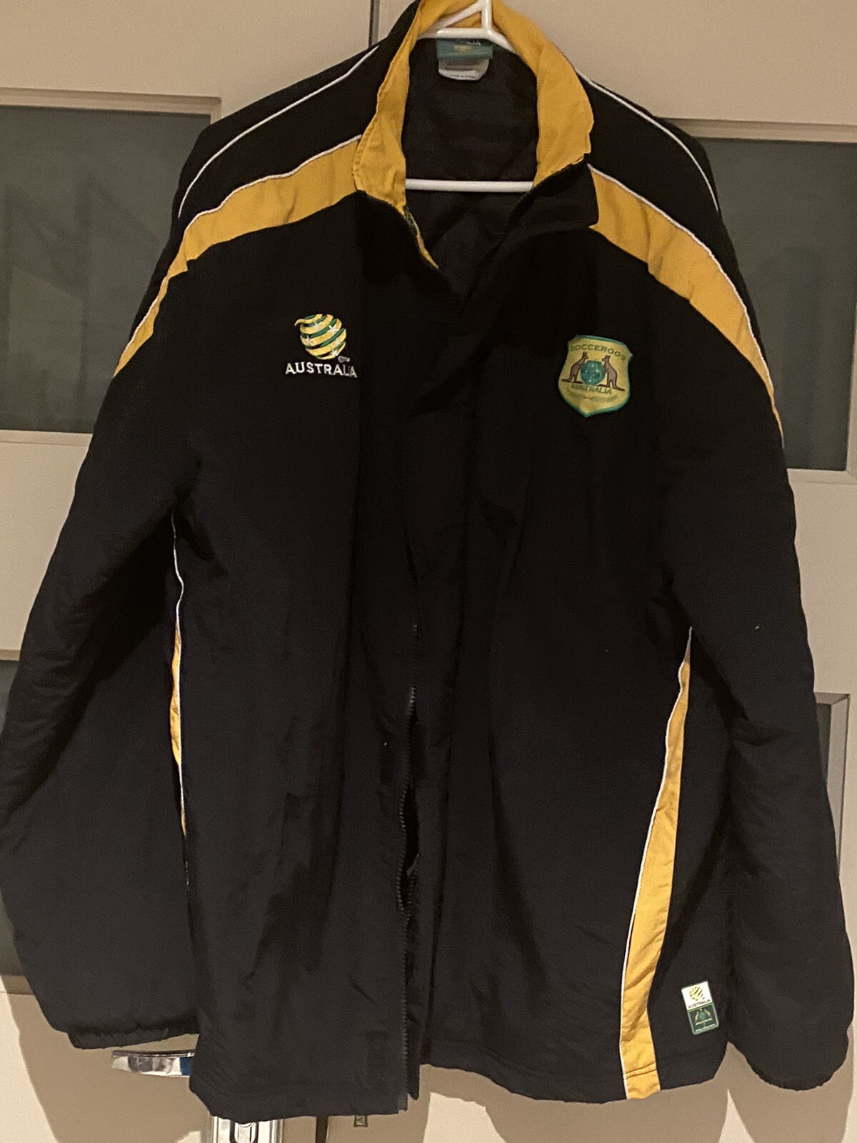 Australia Socceroos Coaches Jacket Size LARGE Soccer Football ‘Almost ...
