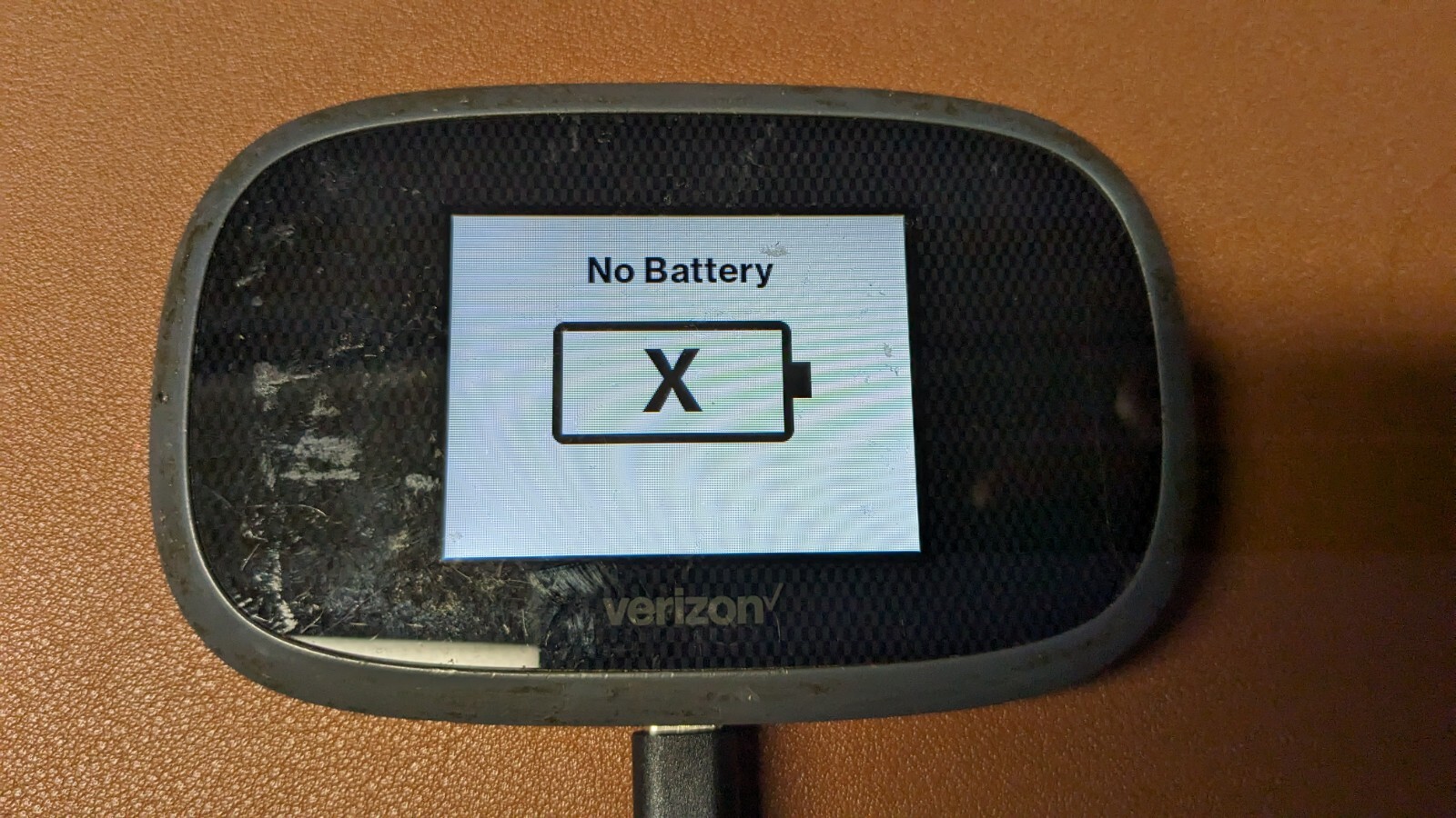 Verizon Jetpack MiFi 8800L Wireless 4G LTE Mobile Hotspot - No Back or ...