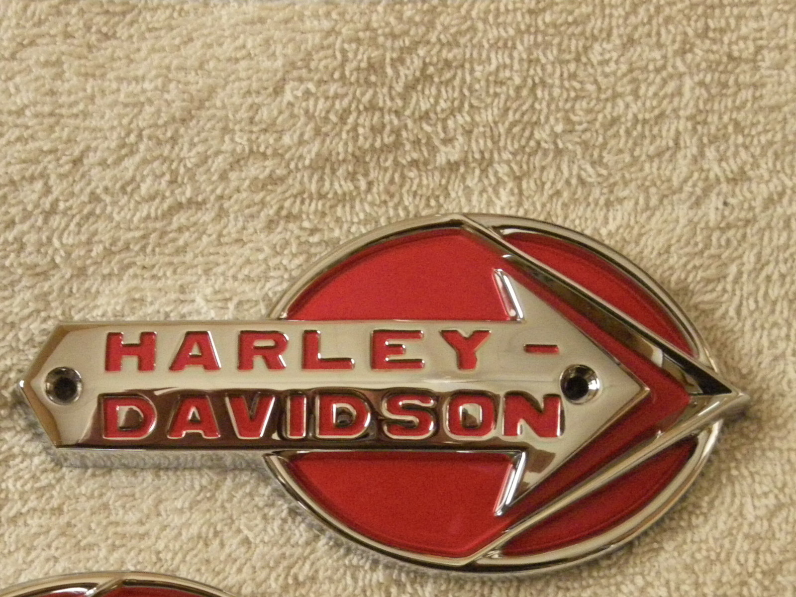 Harley 1959-1960 Nameplate 61773-59 left & 61774-59 right .. SHIPS in 2 ...