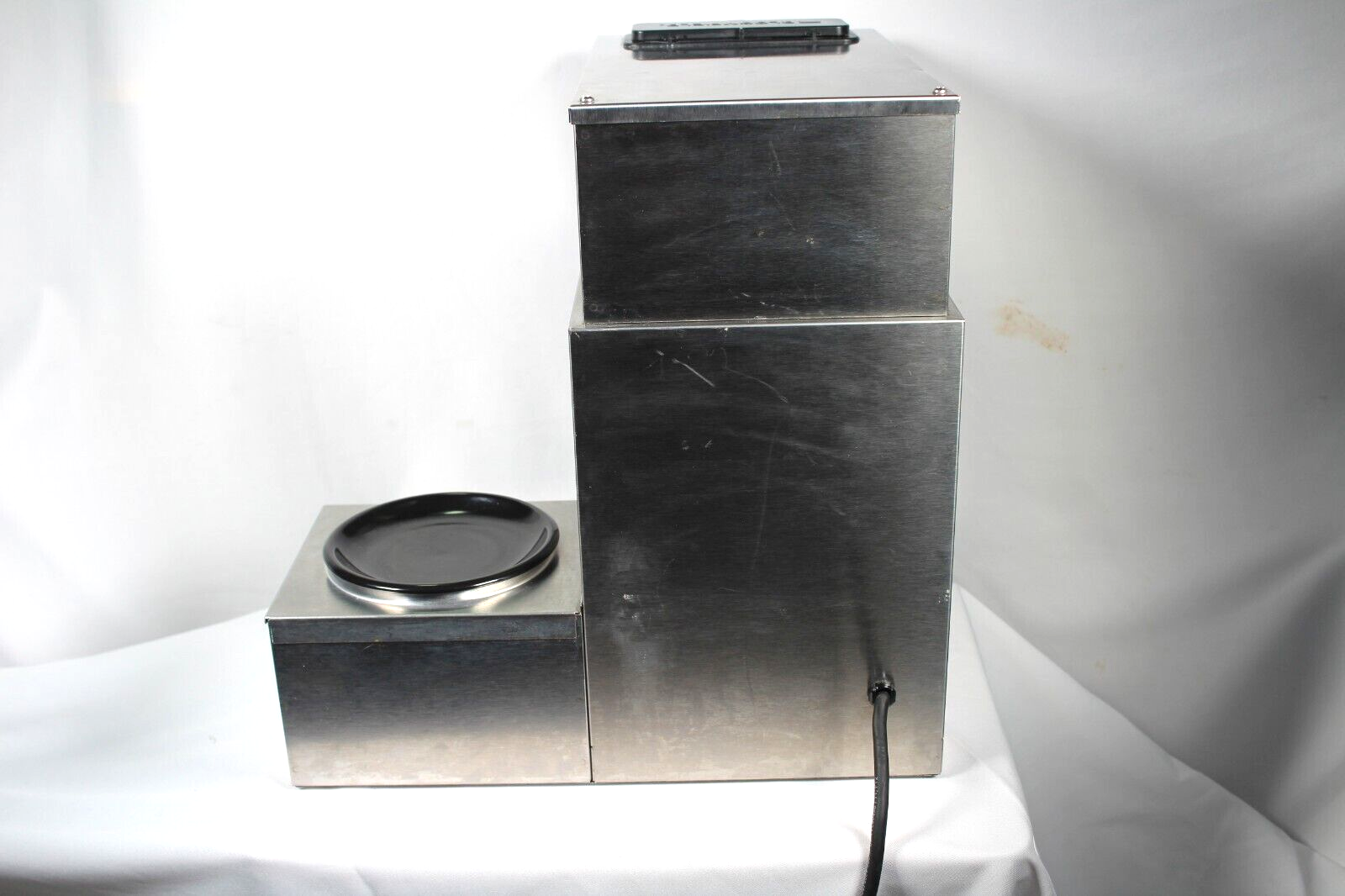 BLOOMFIELD 8571 COMMERCIAL POUR-OVER COFFEE BREWER COFFEE POT DOE NOT ...