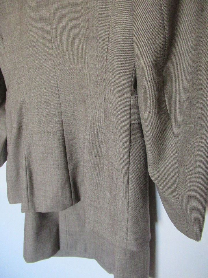 Vintage Ladies Suit 1940 Gray Wool Tweed Womens 2 Piece Skirt Jacket