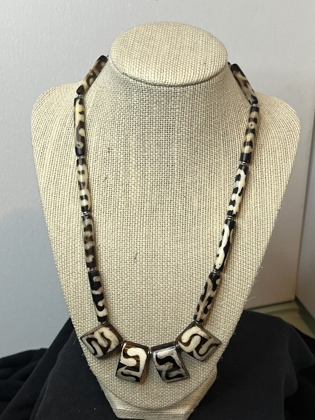 Vintage African Batik Bovine Bone Bead 18" Necklace B… - Gem
