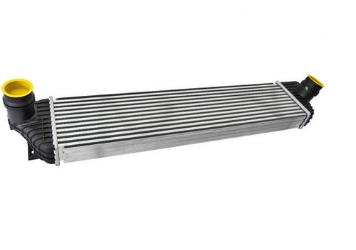RADIATEUR AIR ( Intercooler ) POUR Renault Master III 2010- 2,3 dCi ...