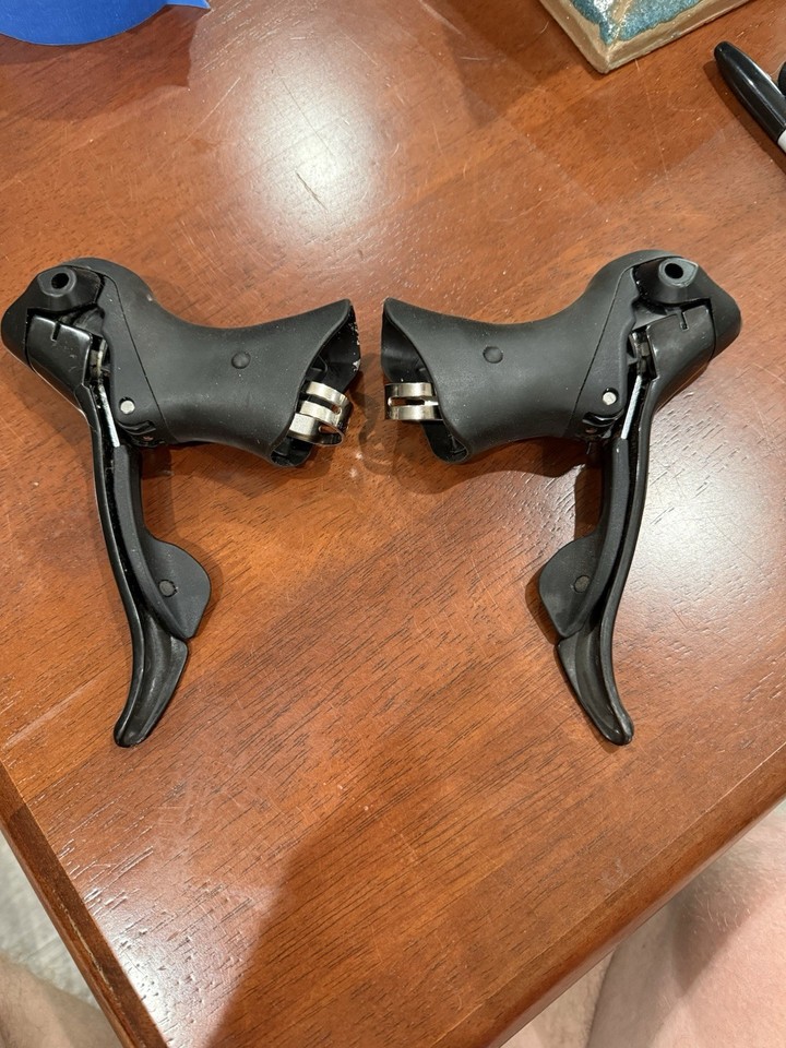 NEW TAKEOFF NOS SHIMANO 105 SHIFTER SET PAIR ST-5600 2x10 | eBay