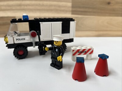 VINTAGE LEGO TOWN #6681 POLICE VAN | eBay