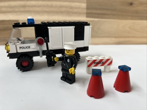 VINTAGE LEGO TOWN #6681 POLICE VAN | eBay