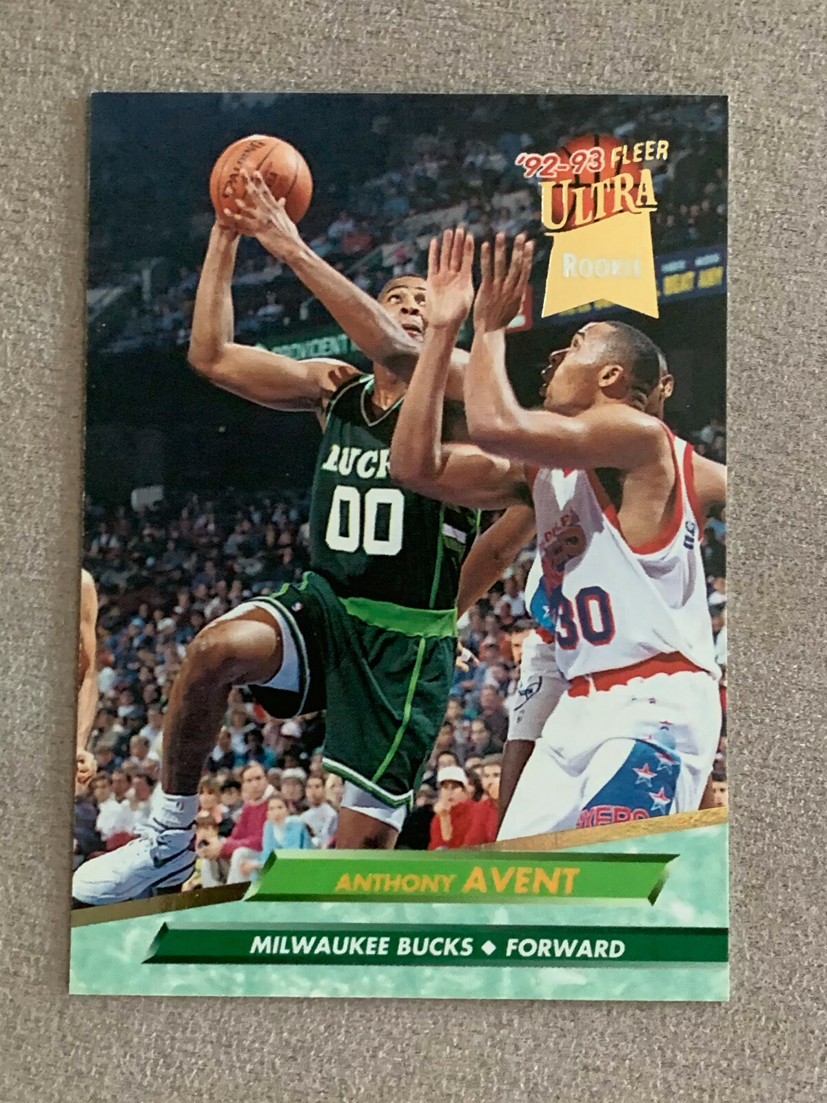 1992-93 Fleer Ultra Milwaukee Bucks Basketball Card #295 Anthony Avent ...