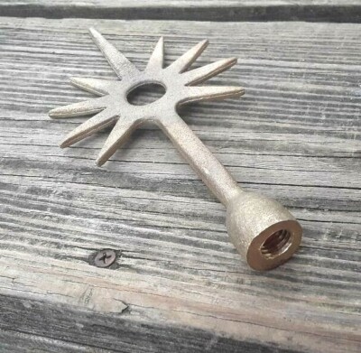 Weathervanes & Lightning Rods - Star Lightning Rod