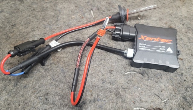 Suzuki Headlight Bulb 12 V 60 W HB 3 Hayabusa Bandit 1200 High Beam ...