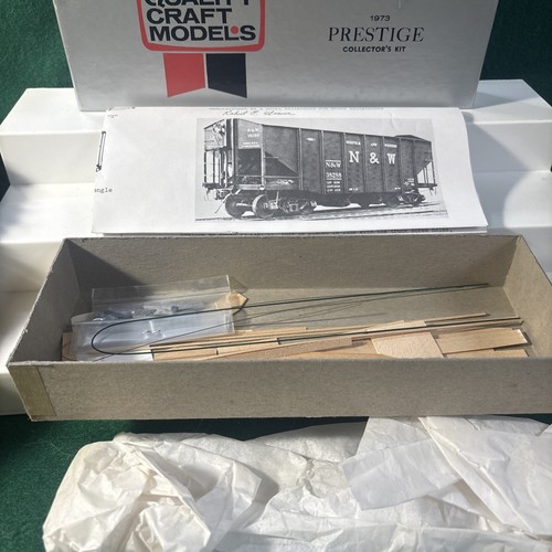 QUALITY CRAFT MODELS HO-SCALE NORFOLK & WESTERN RR 2-BAY HOPPER KIT ...