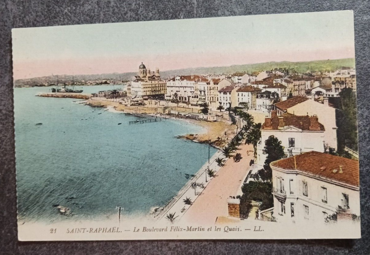 vtg postcard France saint-raphaël boulevard félix-martin et les quais ...