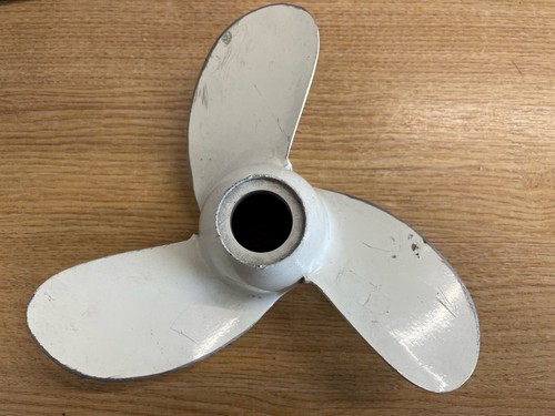 White Propeller for VINATGE 4HP Johnson Evinrude Outboard 8 X 5 1/2 ...