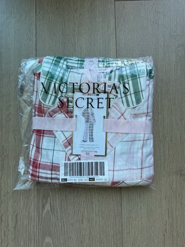 NWT Victoria's Secret Holiday Pajama Set in XS | eBay