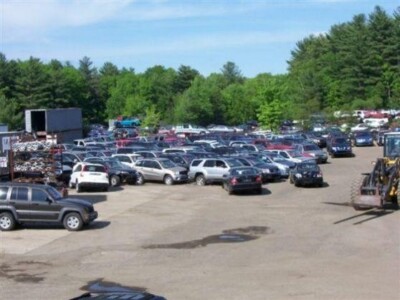 03-11 Lincoln Town Car—Rear Deck Trunk Lid Letter Nameplate Emblems | eBay