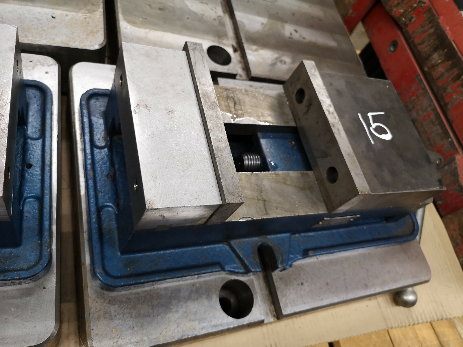 6" Percision Machinest Vise with handle and RISER locks up tight 15 | eBay