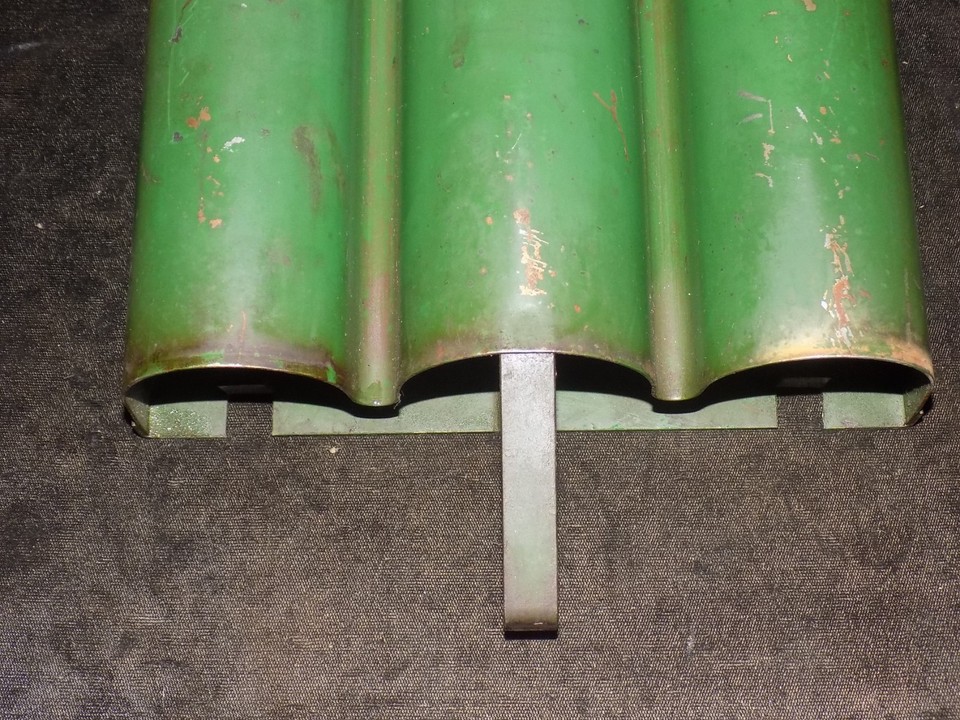 quaker state motor oil Service Station Grease Gun Display Rack Sign ...