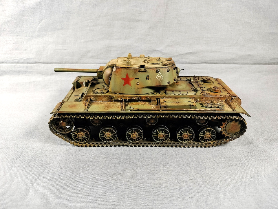 BUILT 1/35 WW2 Russian KV-1 Type C heavy tank | eBay
