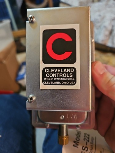 CLEVELAND CONTROLS MODEL AFS-222 AIR PRESSURE SENSING SWITCH, NNB | eBay