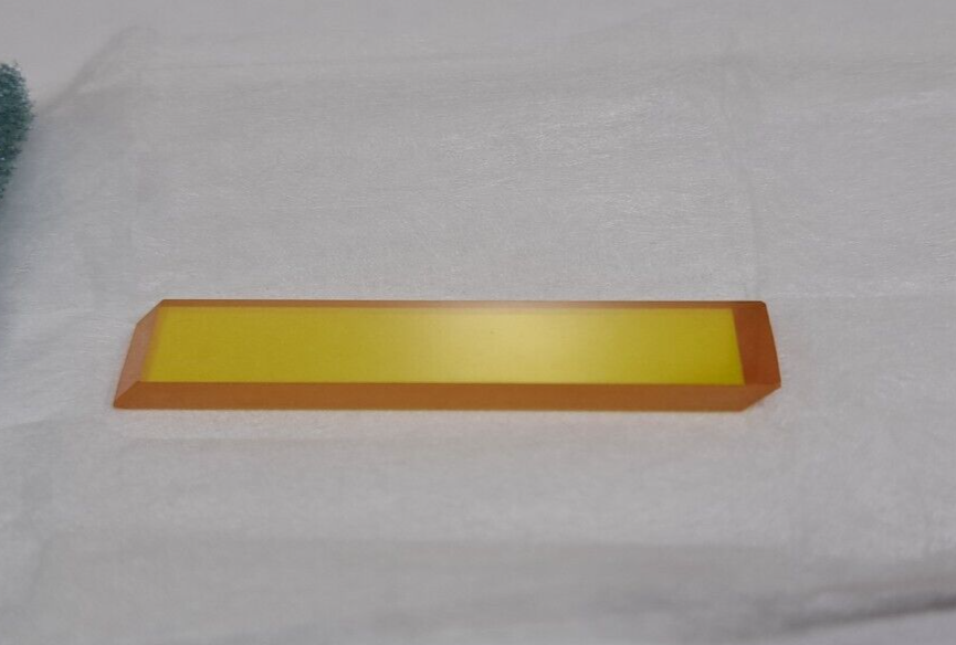 Thermo Scientific 7002-038 Nr / ZnSe Prism 50x10x3mm , 45Deg. ATR ...
