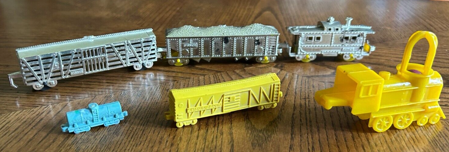 6 Toy Trains Cars 1950s: Banner, Ardee, Cracker Jack, "Lional ...
