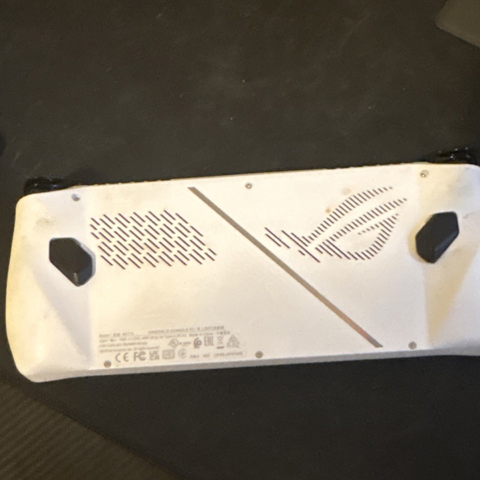 ASUS ROG Ally White Handheld Gaming Console Touchscreen USB-C Windows ...