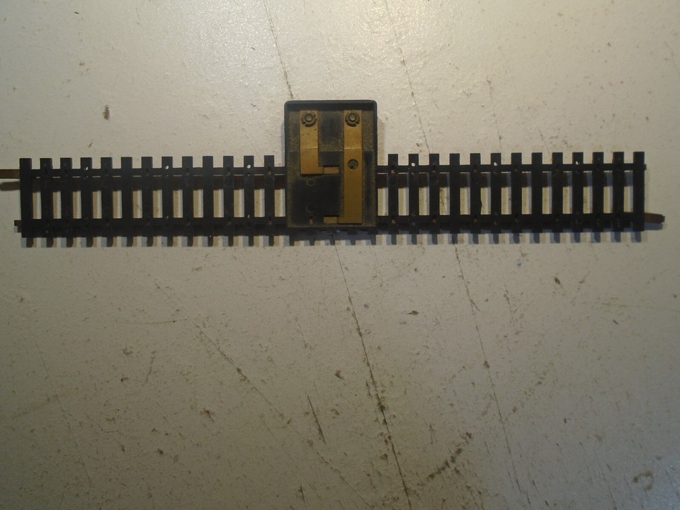 TYCO HO SCALE ATLAS BRASS TERMINAL SCREW CONNECTOR STRAIGHT TRACK 5-195 ...