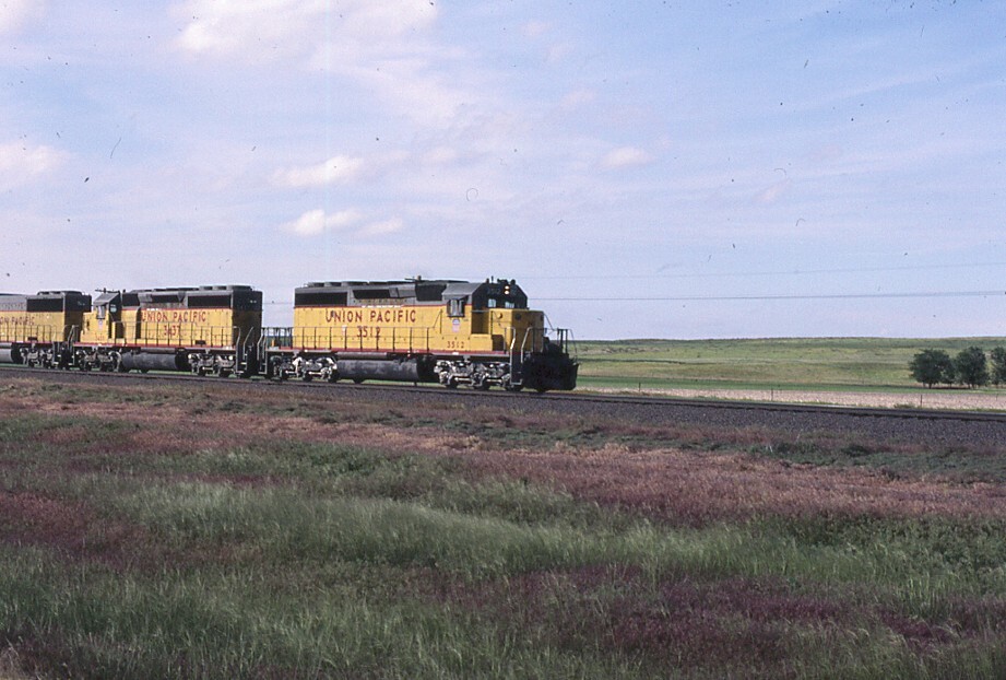 Railroad Slide - Union Pacific #3512 EMD SD40-2 Locomotive 1986 Vintage ...