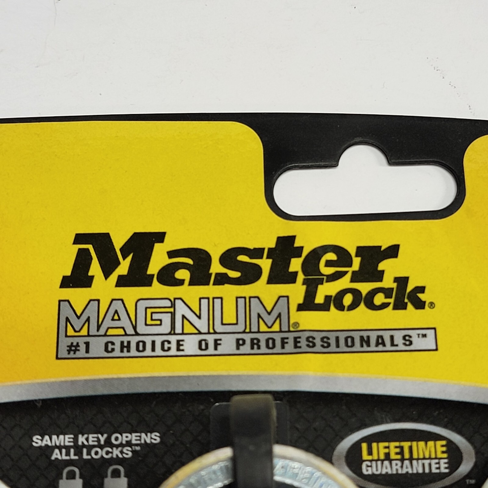 KEYED ALIKE - 4 pack Master Lock Padlock Magnum Laminated Steel & BORON ...