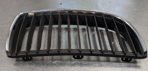 BMW 328XI 2008 OEM RIGHT HAND RH PASSENGER CHROME HOOD GRILL 51-11-7 ...