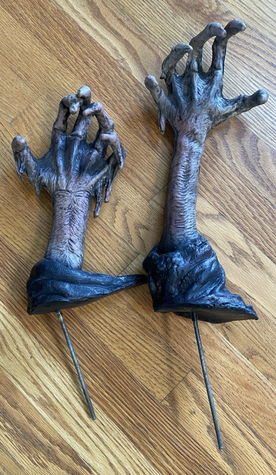 Spirit Halloween 3pc Lawn Zombie Prop Yard Decor Horror Decoration ...