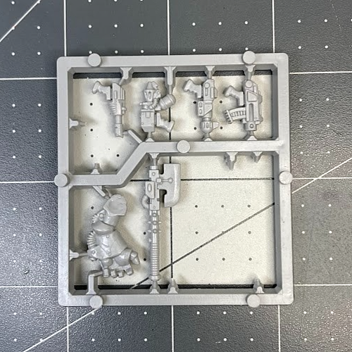 2nd Edition 40K SPACE MARINE CLOSE COMBAT WEAPONS Sprue #5 GW 1992 OOP ...