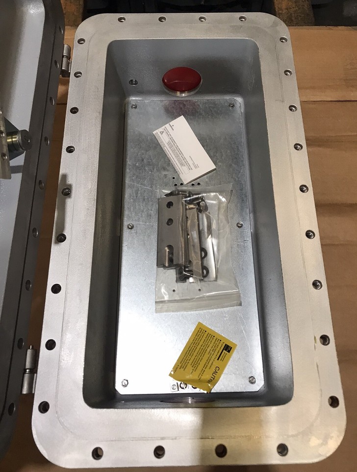 HOUSTON STOCK NEW APPLETON AEEB EXPLOSION PROOF BREAKER ENCLOSURE NEMA ...