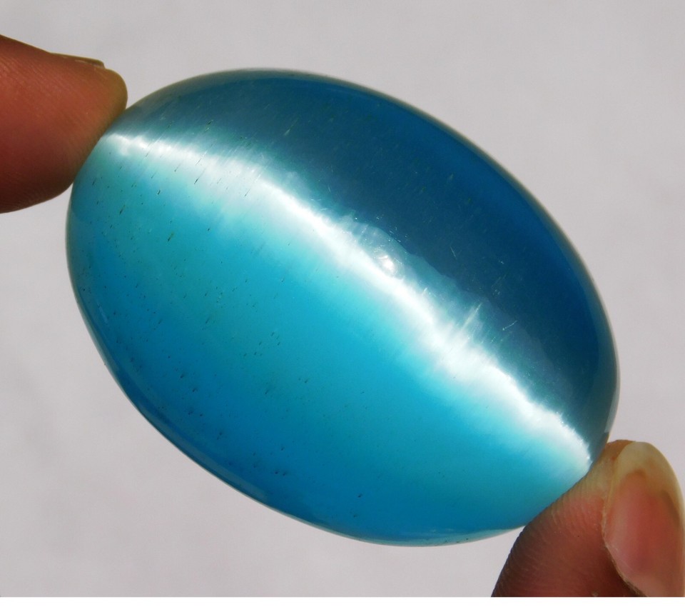 284.50 Ct Certified Natural Chrysoberyl Cat's Eye | Blue Oval Cabochon ...