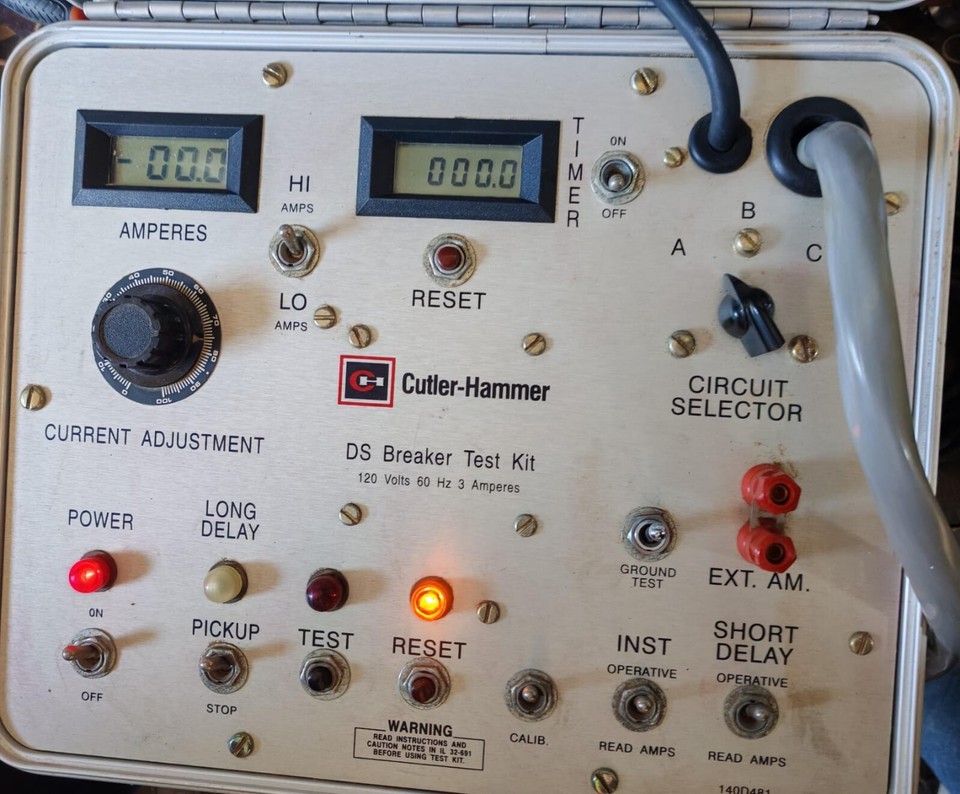CUTLER-HAMMER DC 140D481G03 REV 21 A070216-1 DS BREAKER TEST KIT 120V ...
