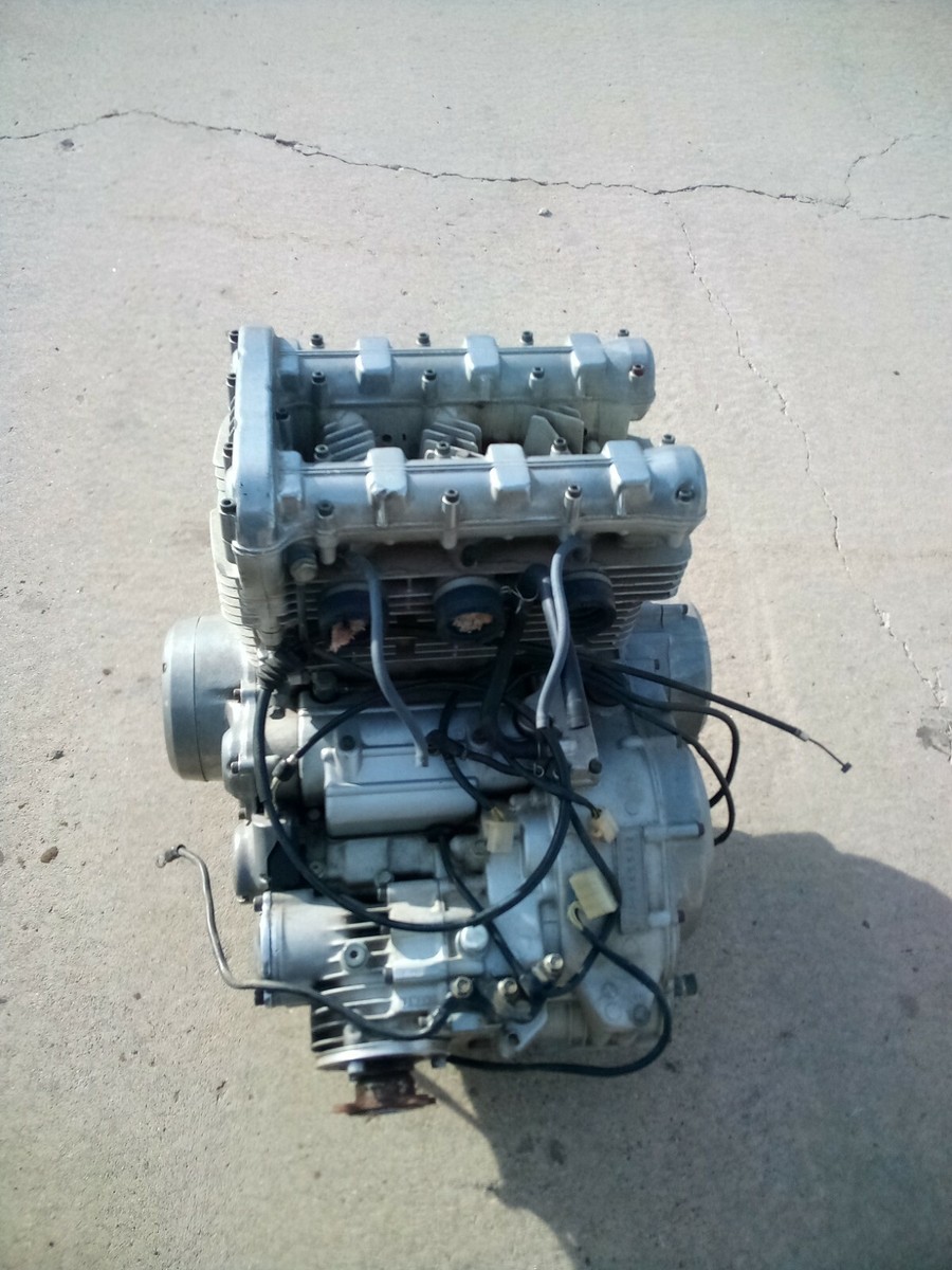 Suzuki 3 Cylinder Motorcycle Engine
