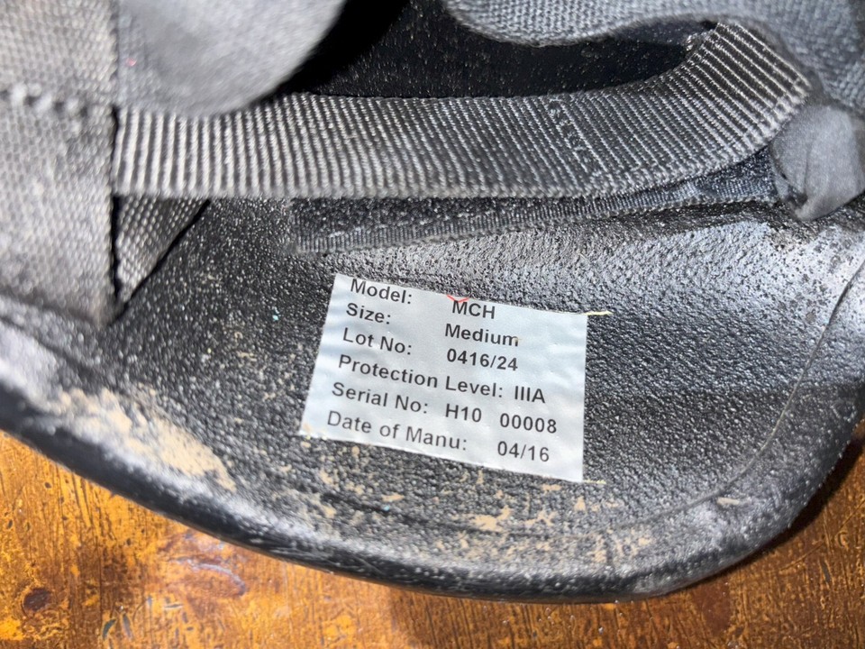 UN United Nations Peacekeepers helmet..medium size.. Very Good Used ...