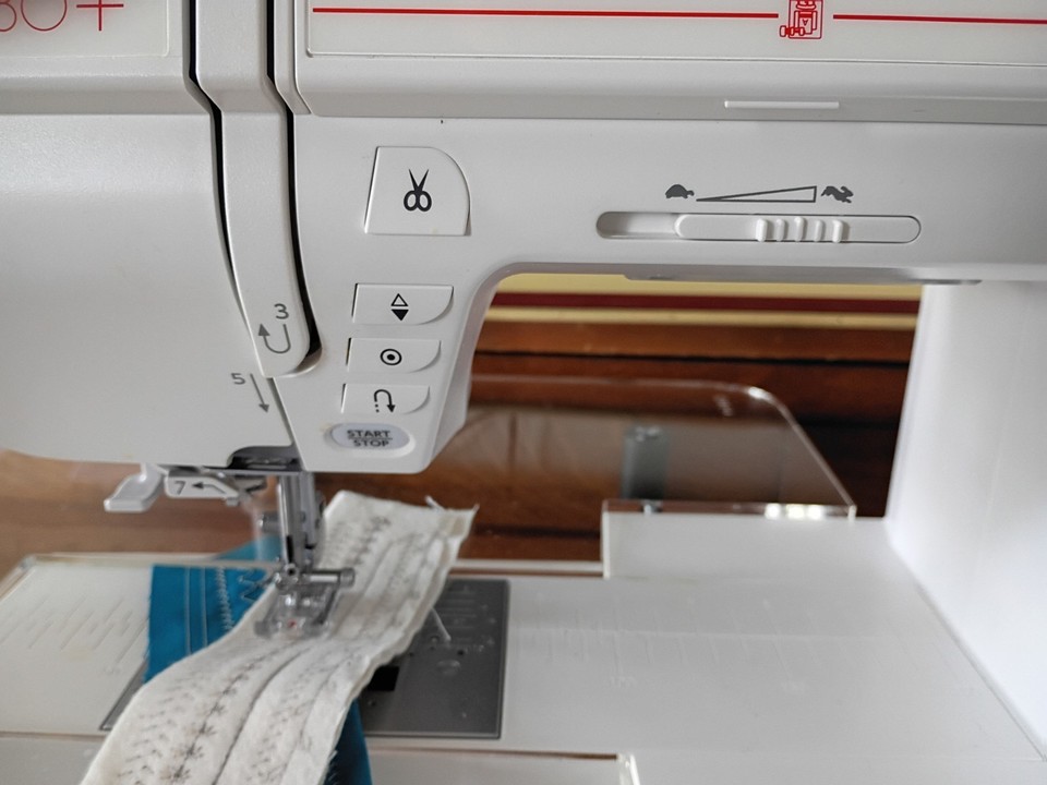 Elna eXcellence 680 PLUS Anniv. Ed. Sewing Machine + Sew Steady Table ...