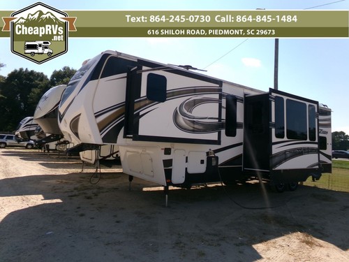 No Reserve Used toyhauler camper rv trailer toy hauler cyclone raptor ...