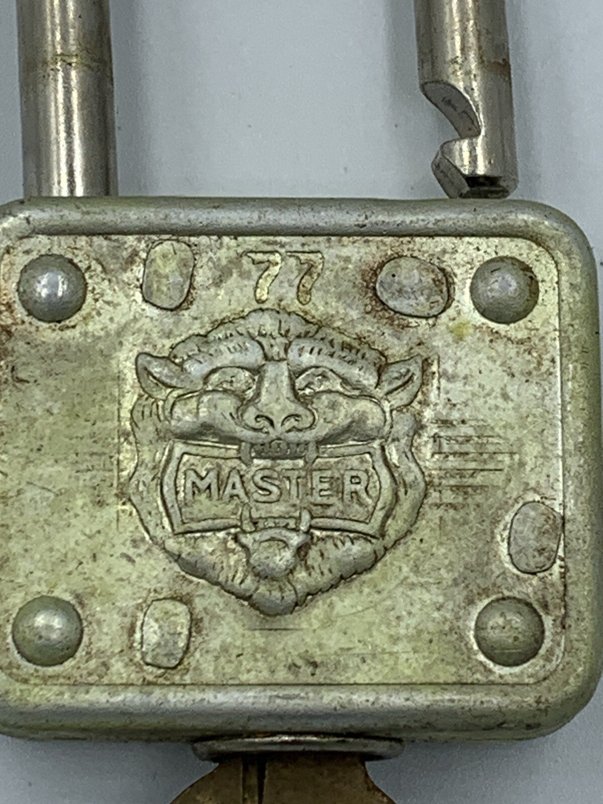 Vintage Master Lock Co #77 Lion Head Padlock with 2 Keys | eBay