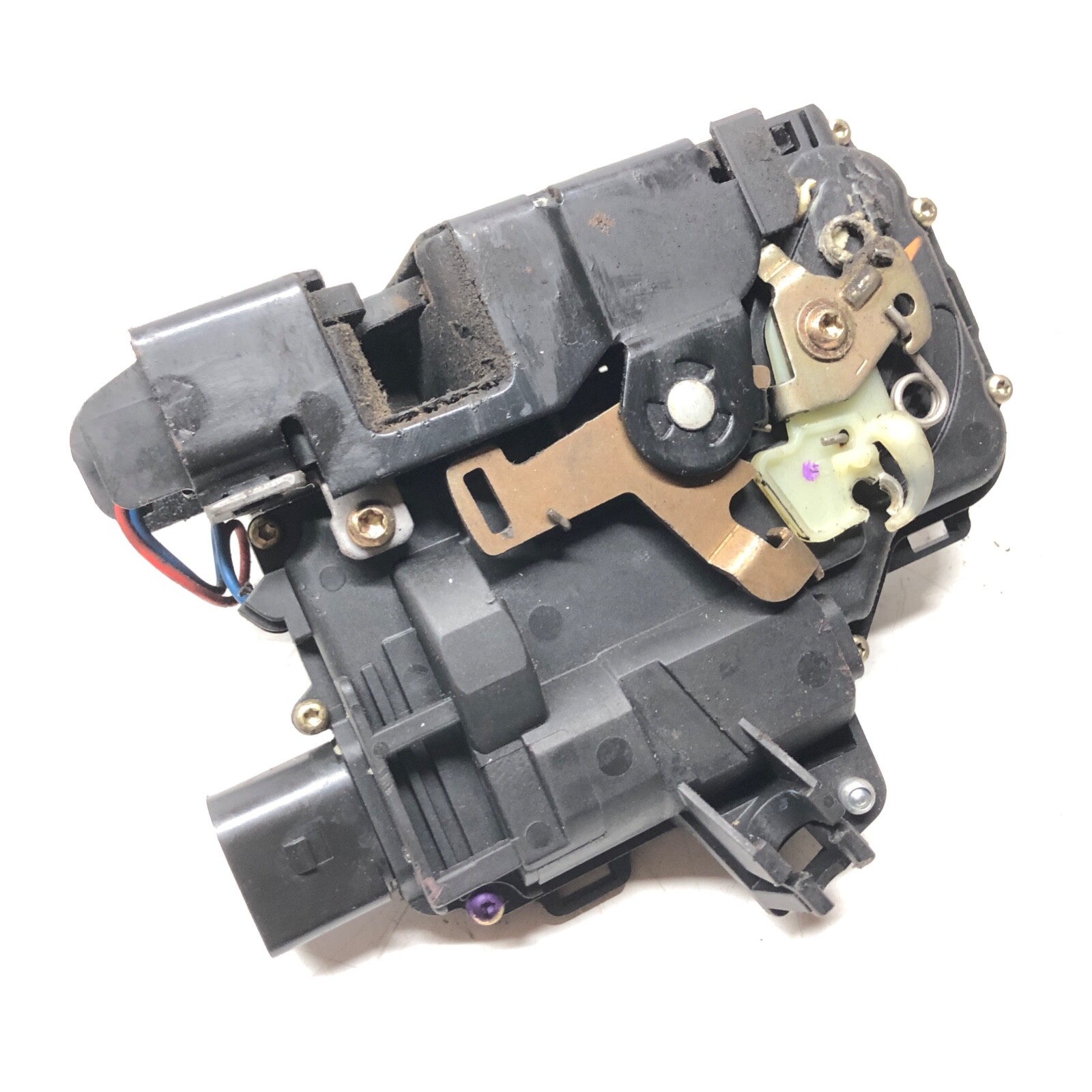 VOLKSWAGEN NEW BEETLE 1.6 FRONT DOOR LOCK LEFT PASSENGER NSF UNIT 1997 ...